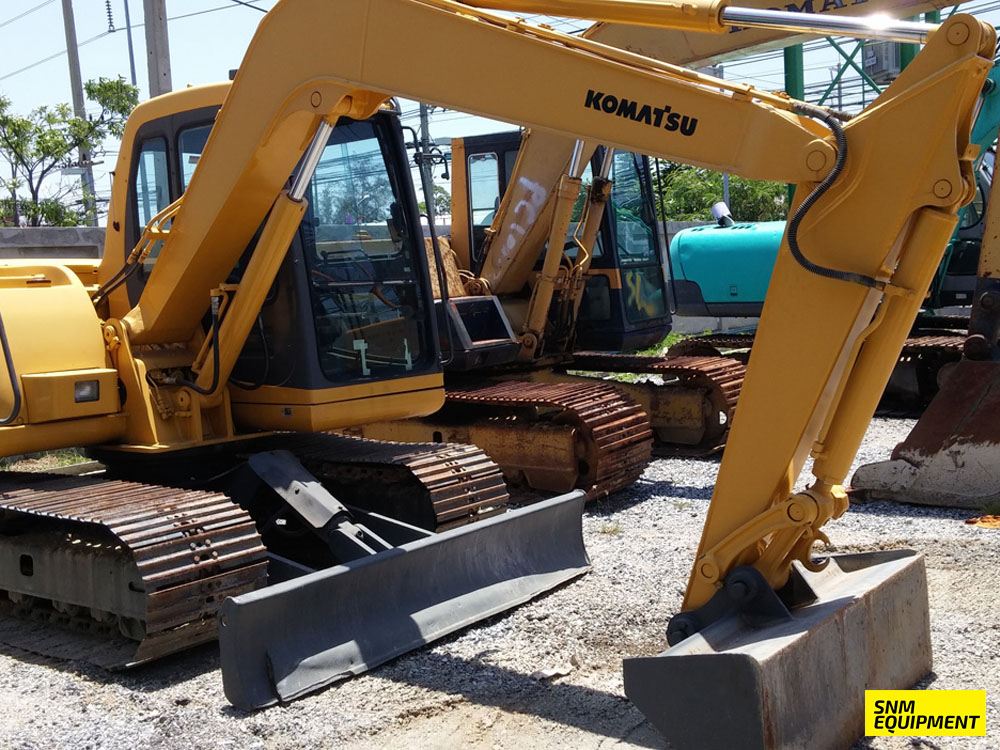 Komatsu PC 60-7 ผานกว้าง